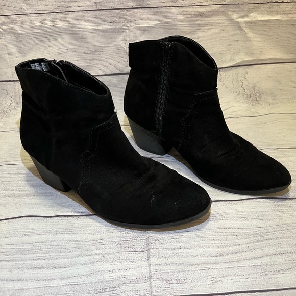 Faded Glory | Shoes | Used Black Heel Boots Loc 3 | Poshmark